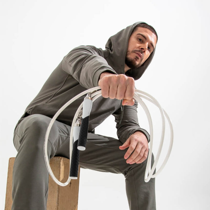 Vinny Jumps – Crossrope